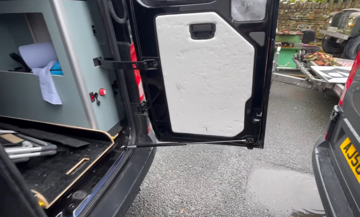 MAN TGE Rear Door Strut Opening Kit – Wheeliams