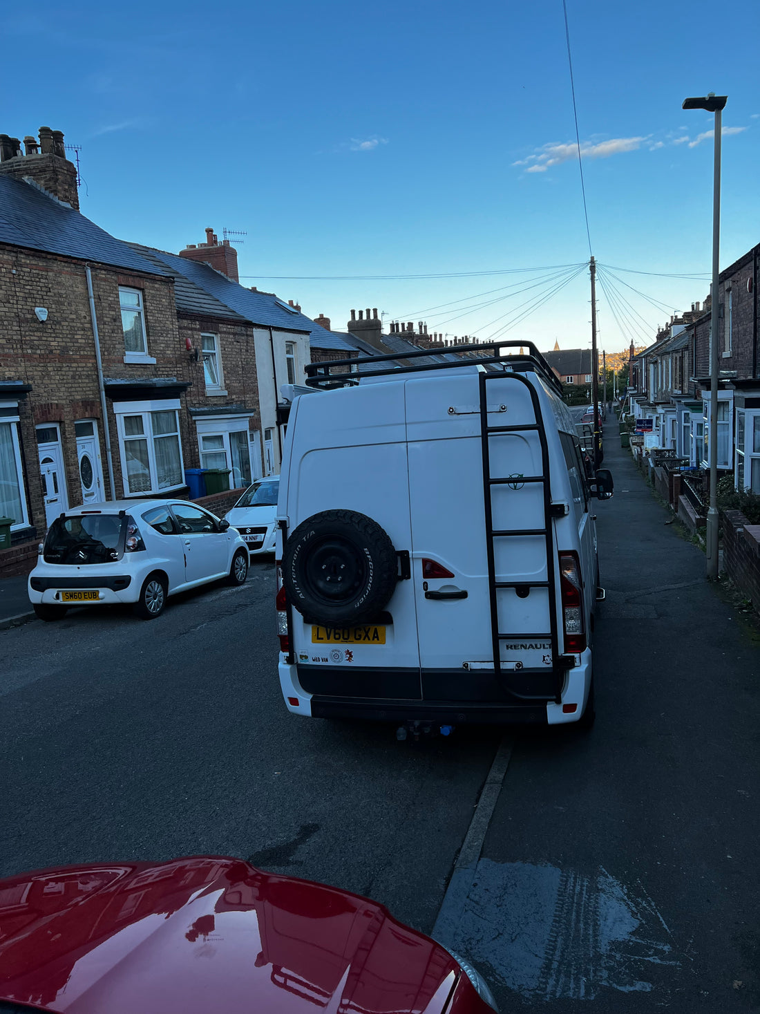 RENAULT MASTER - Rear Door Tubular Ladder - RH – Wheeliams